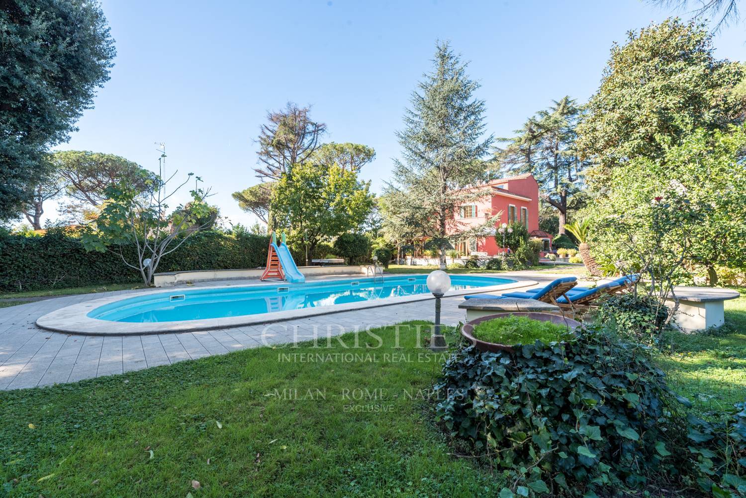 Rome Exclusive Real Estate - Properties